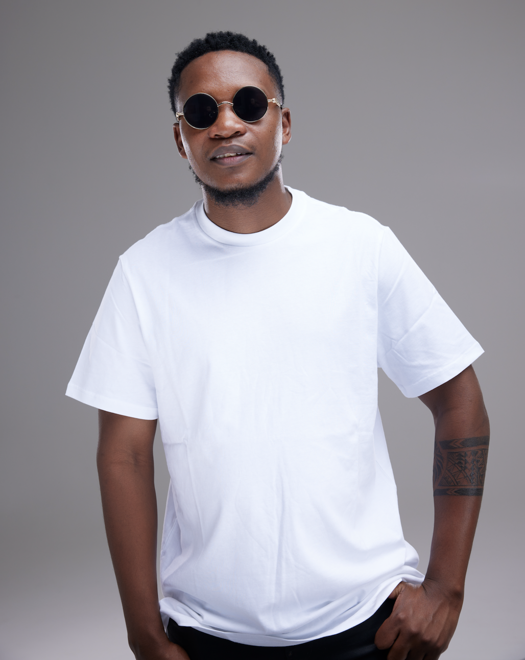 Deep London Releases "Ntomb’entle" Featuring Mthunzi SA and Mthandazo ...